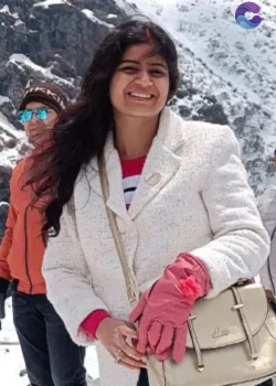 Surbhi raj (3+ Yrs) | Hindi Shayari, Quotes, Status & Images Creator ...